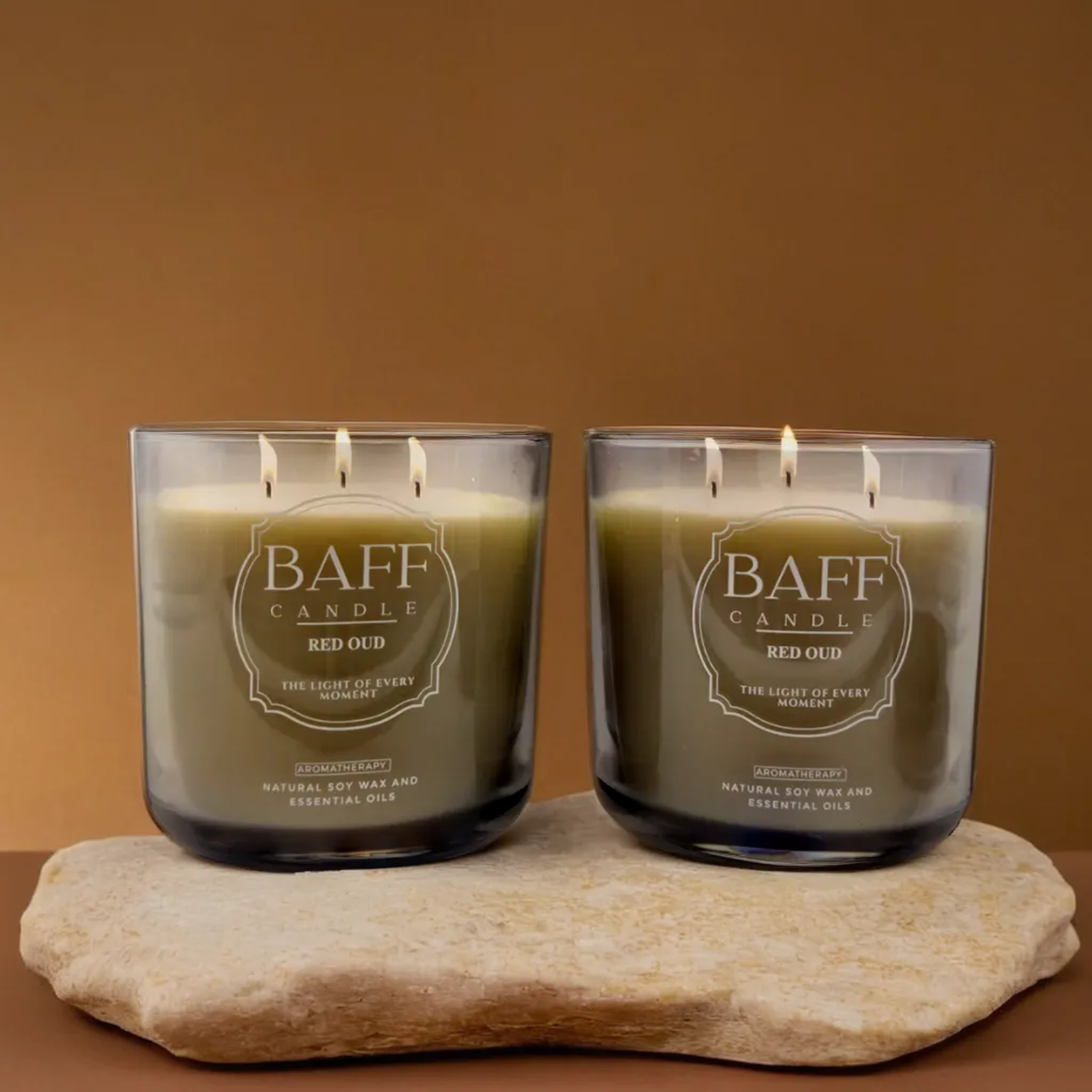 Red Oud Soy Wax Luxury Candle (Three Wick) - Baff Candle